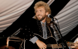 Country Music Legend Keith Whitley Passed Away From Alcohol Poisoning ...