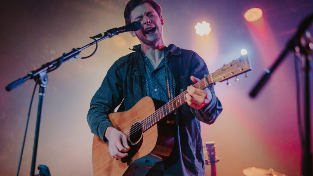 Meet One Of Independent Country's Next Biggest Stars: Tucker Knisell