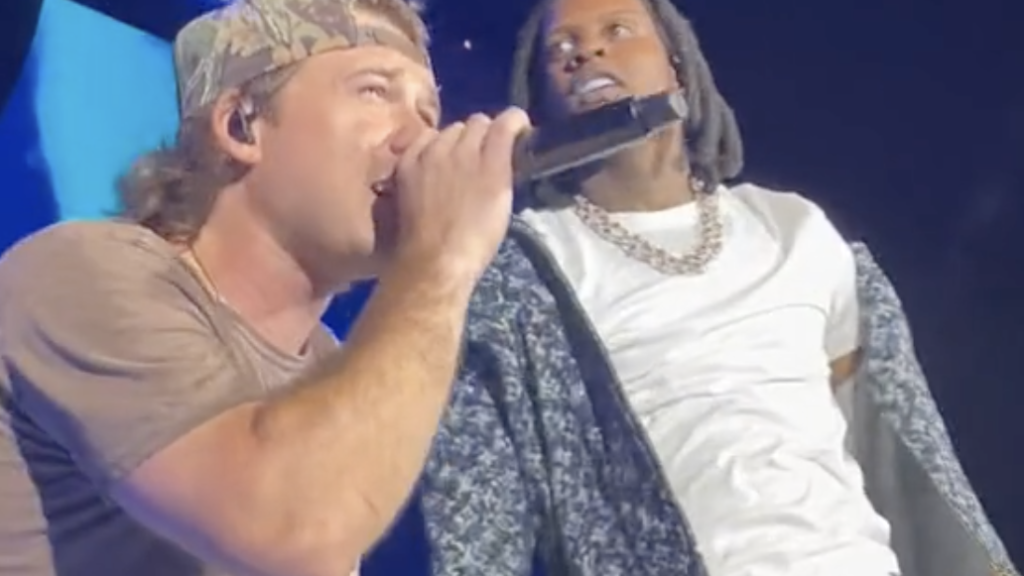WATCH: Morgan Wallen Surprises Crowd, Brings Out Lil Durk For "Stand By ...