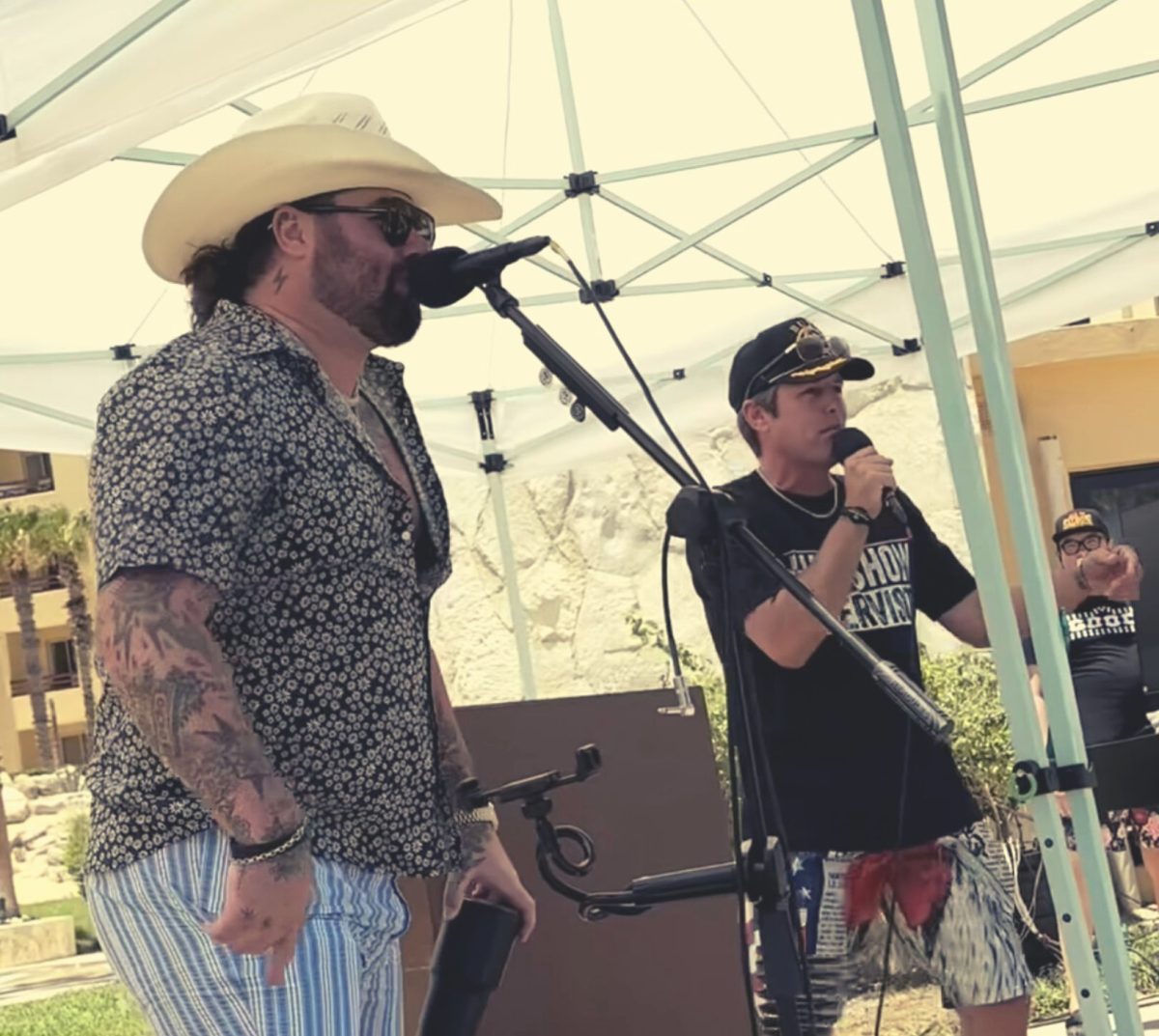 WATCH: Koe Wetzel and Casey Donahew Rap "Boats 'N Hoes" From Step ...